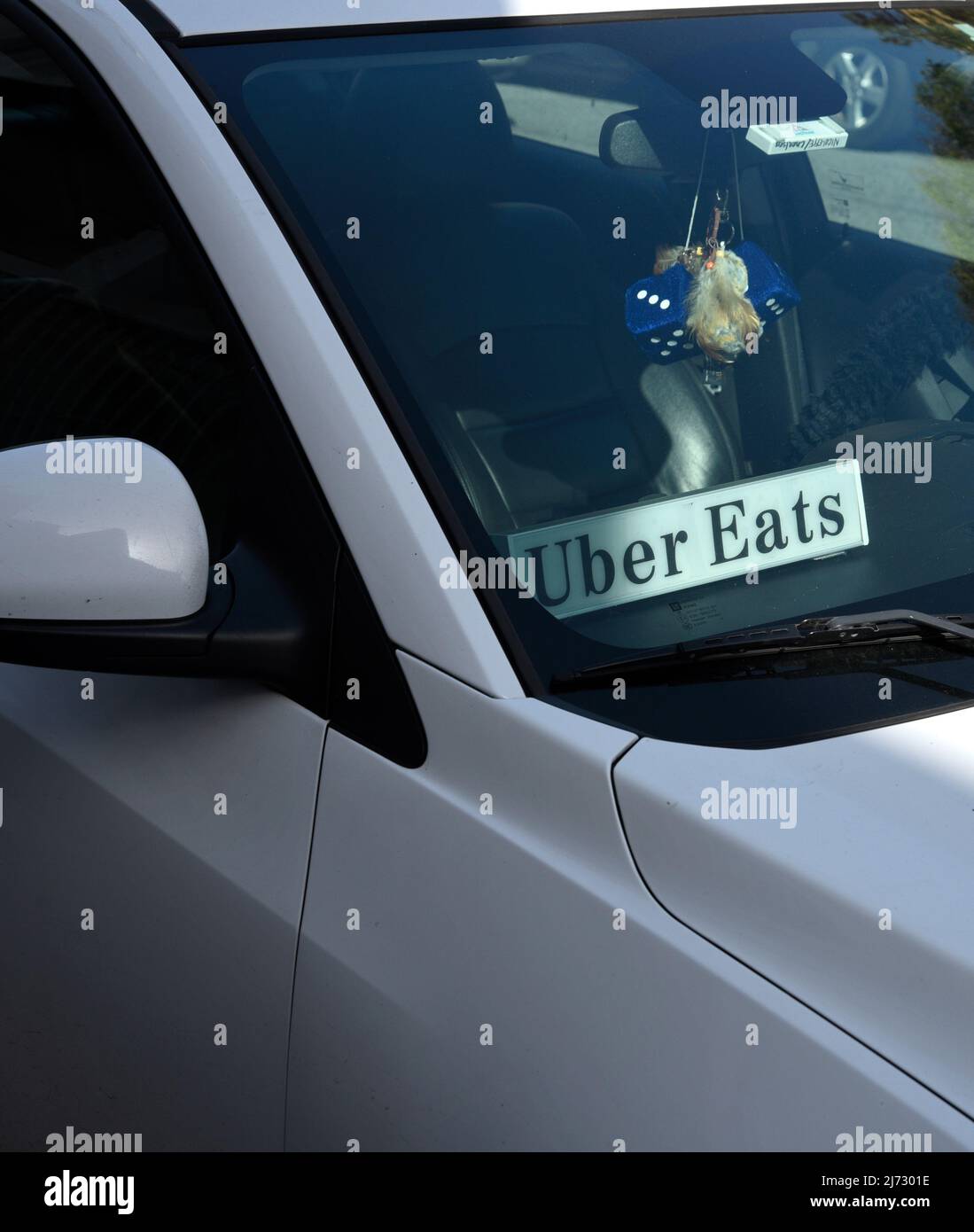 Uber eats delivery usa hi-res stock photography and images - Alamy