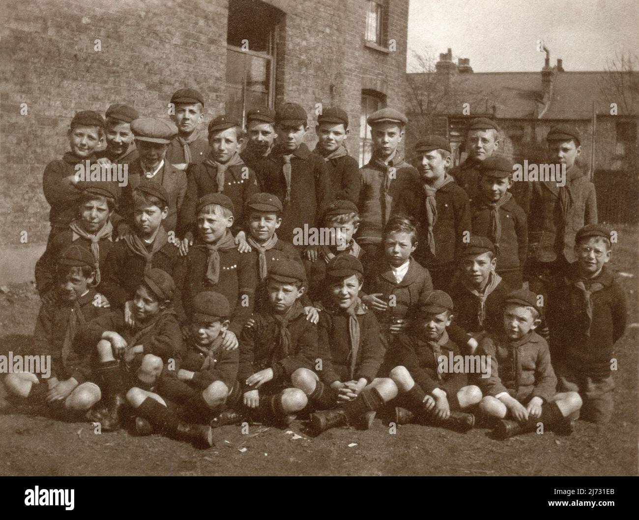 Cub scouts vintage hi-res stock photography and images - Alamy