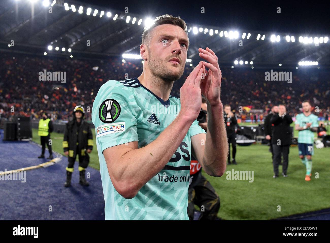 Rome, Italy on 5 May 2022. Jamie Vardy of Leicester City applauds fans ...