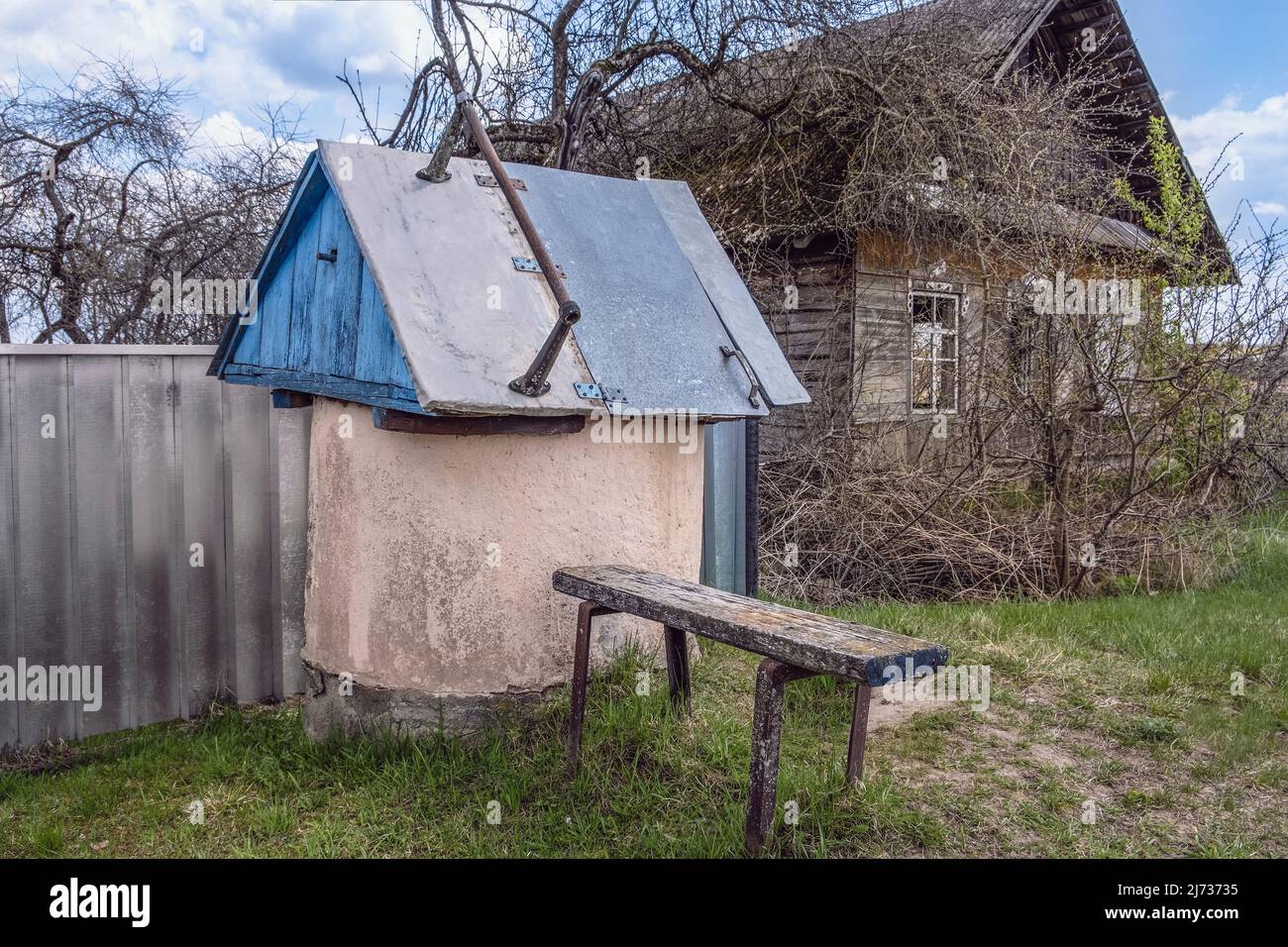 Well drilling hi-res stock photography and images - Alamy