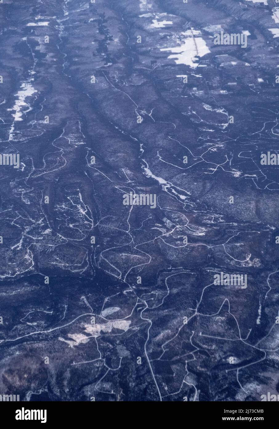 Icy snow covered roads hi-res stock photography and images - Alamy