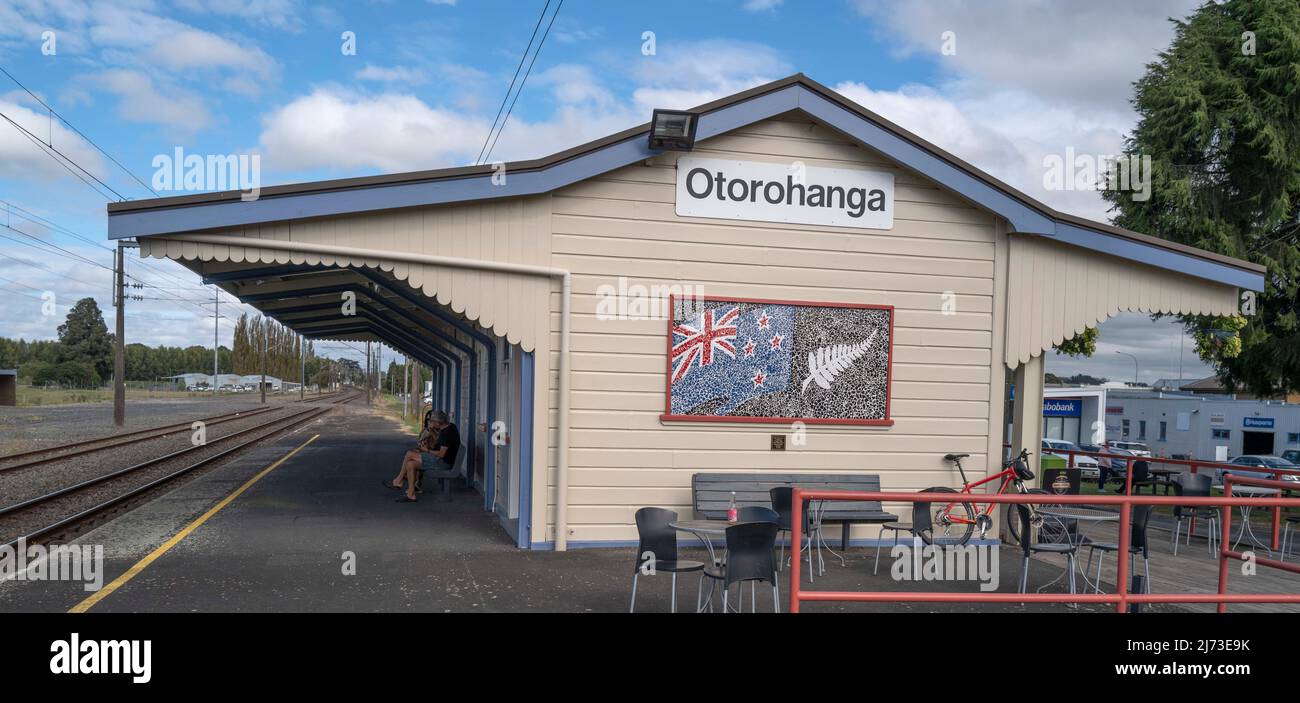 Otoronga Railway station one of the oldest in New Zealand . Otoronga is ...