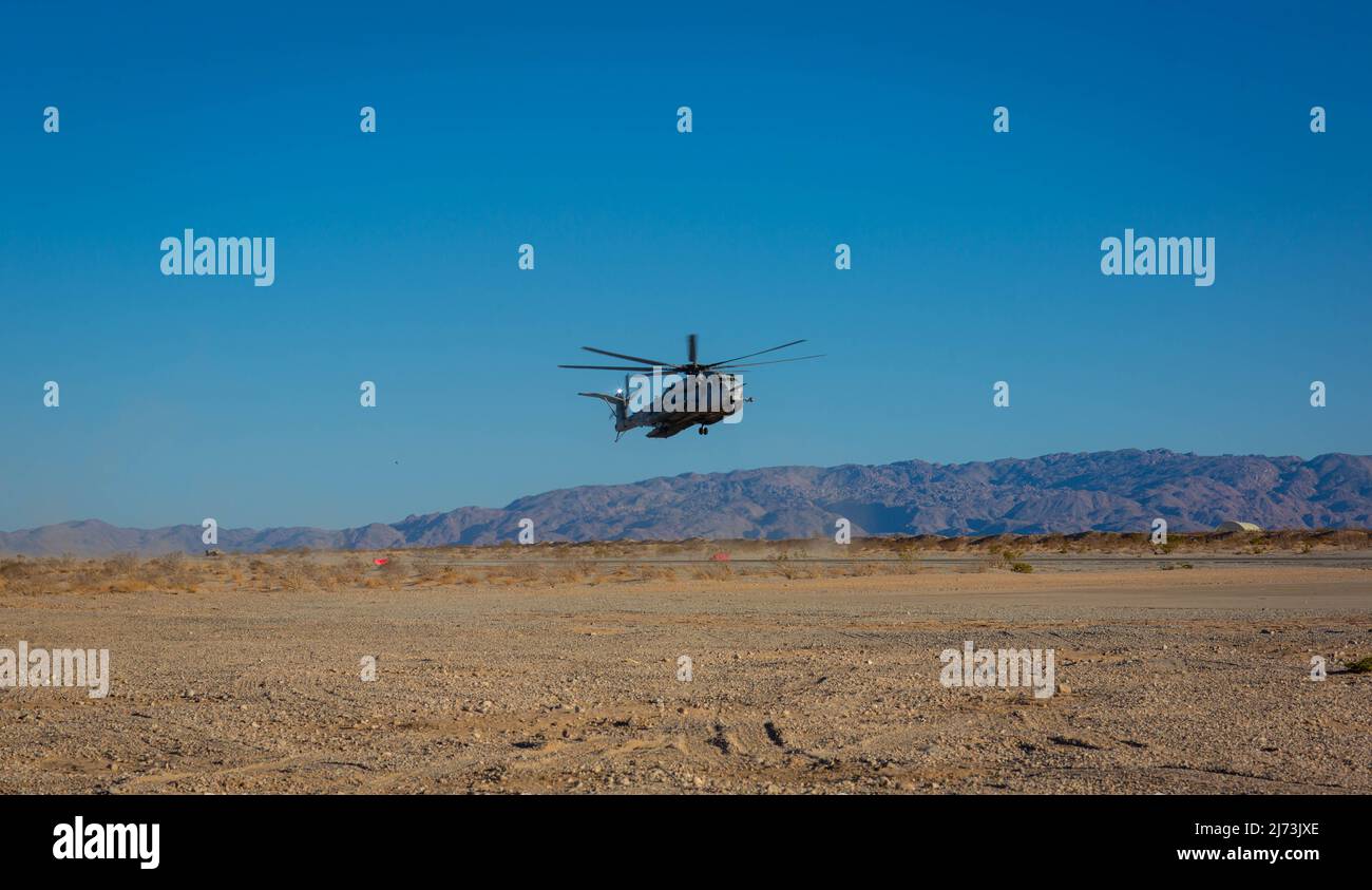 A U.S. Marine Corps CH-53 Super Stallion from Marine Heavy Helicopter ...