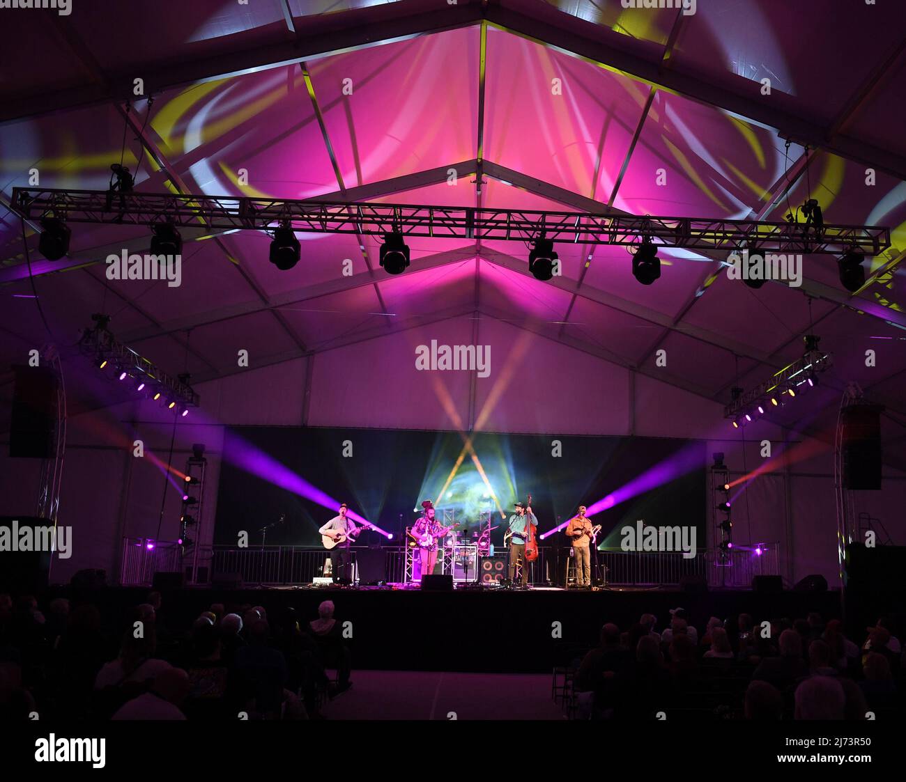 May 5, 2022, Norfolk, Virginia, USA: KITCHEN DWELLERS bring their blend ...