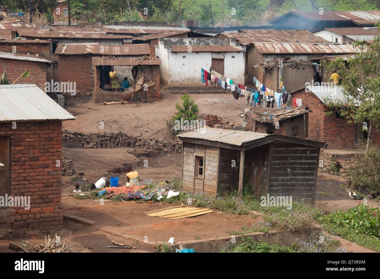 Slum area, Mulanje Town, Mulanje District, Malawi, Africa Stock Photo ...