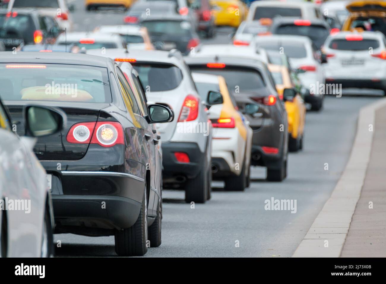 Cars stuck in traffic jam Stock Photo - Alamy