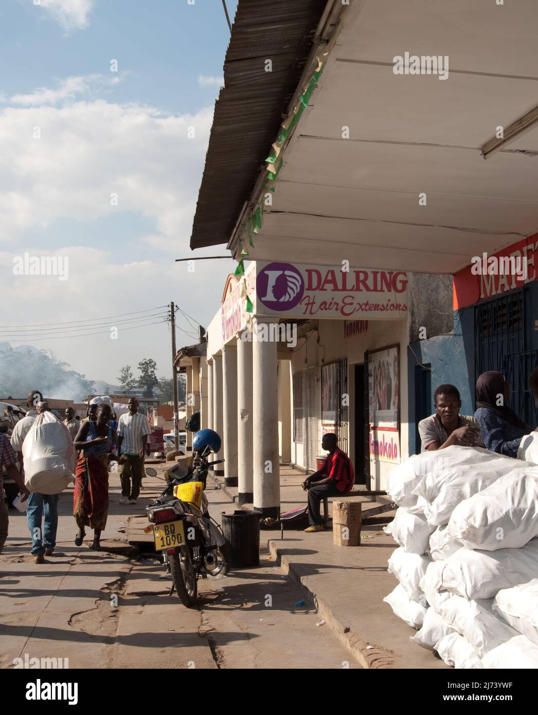 Street scene, Limbe, Malawi - Limbe and Blantyre form a conurbation and ...