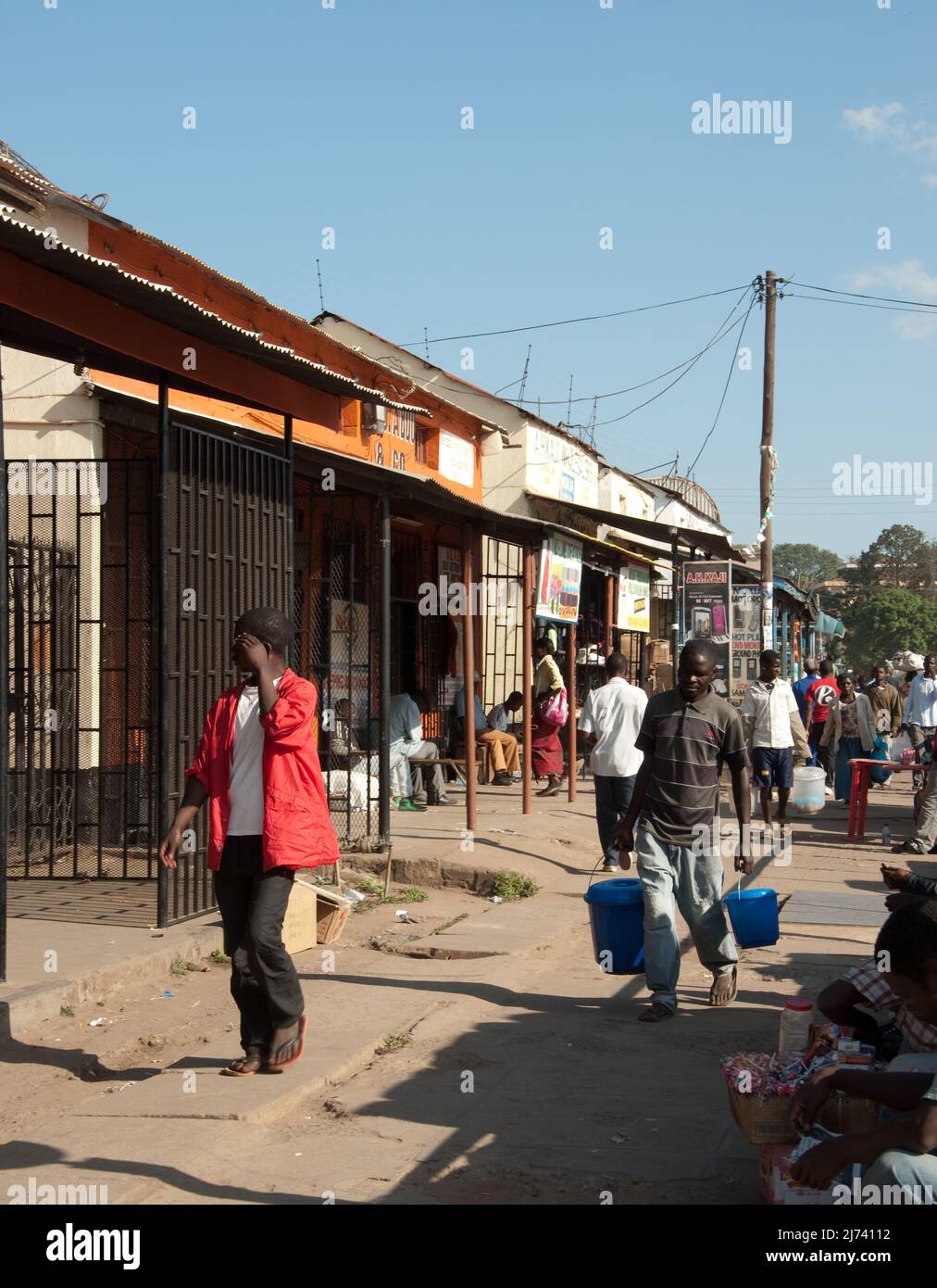 Street scene, Limbe, Malawi - Limbe and Blantyre form a conurbation and ...