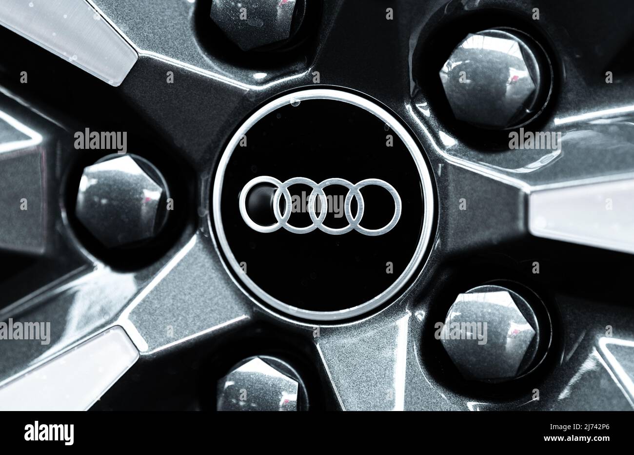 Rim technology logo hi-res stock photography and images - Alamy