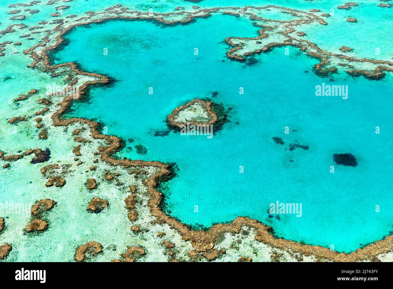 Map of the great barrier reef hi-res stock photography and images - Alamy