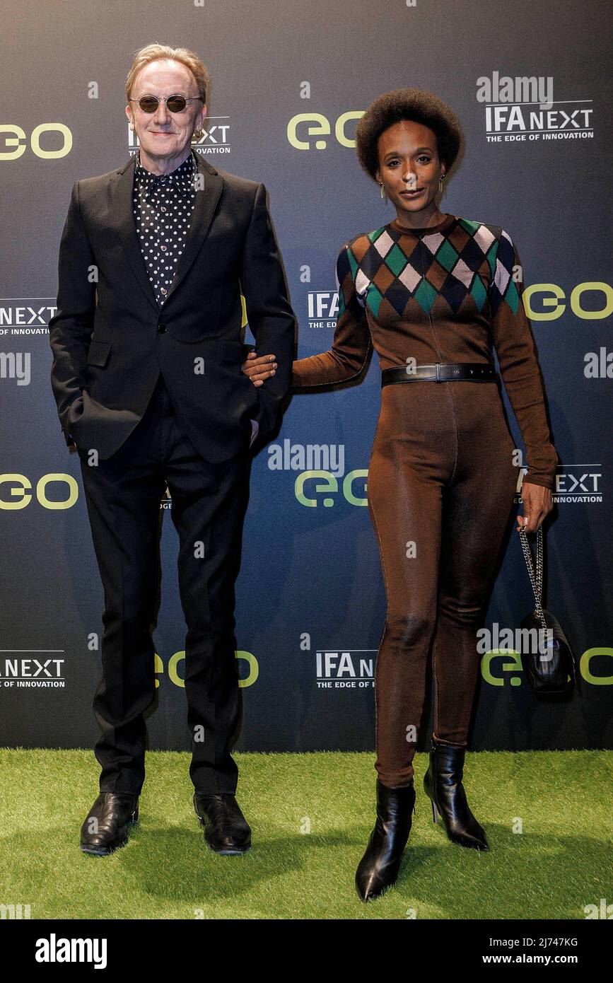 05 May 2022, Berlin: Singer Marius Müller-Westernhagen (l) and wife ...