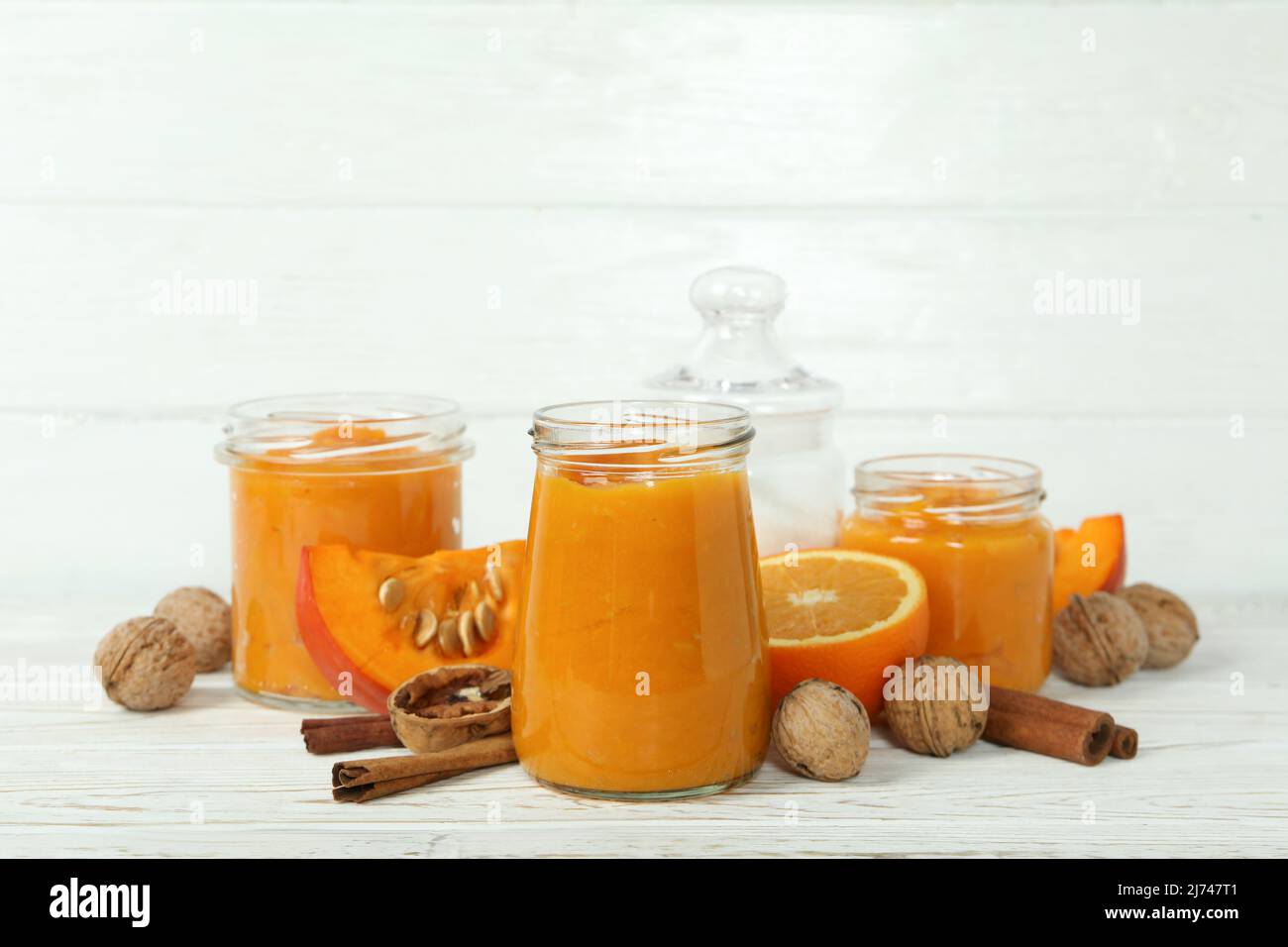 Homemade pumpkin puree jam hi-res stock photography and images - Alamy