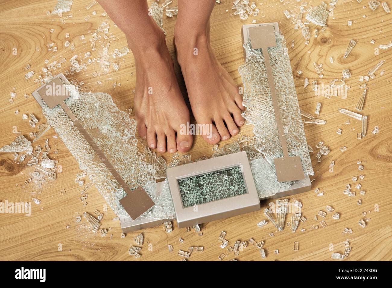 Broken scale weighing hi-res stock photography and images - Alamy