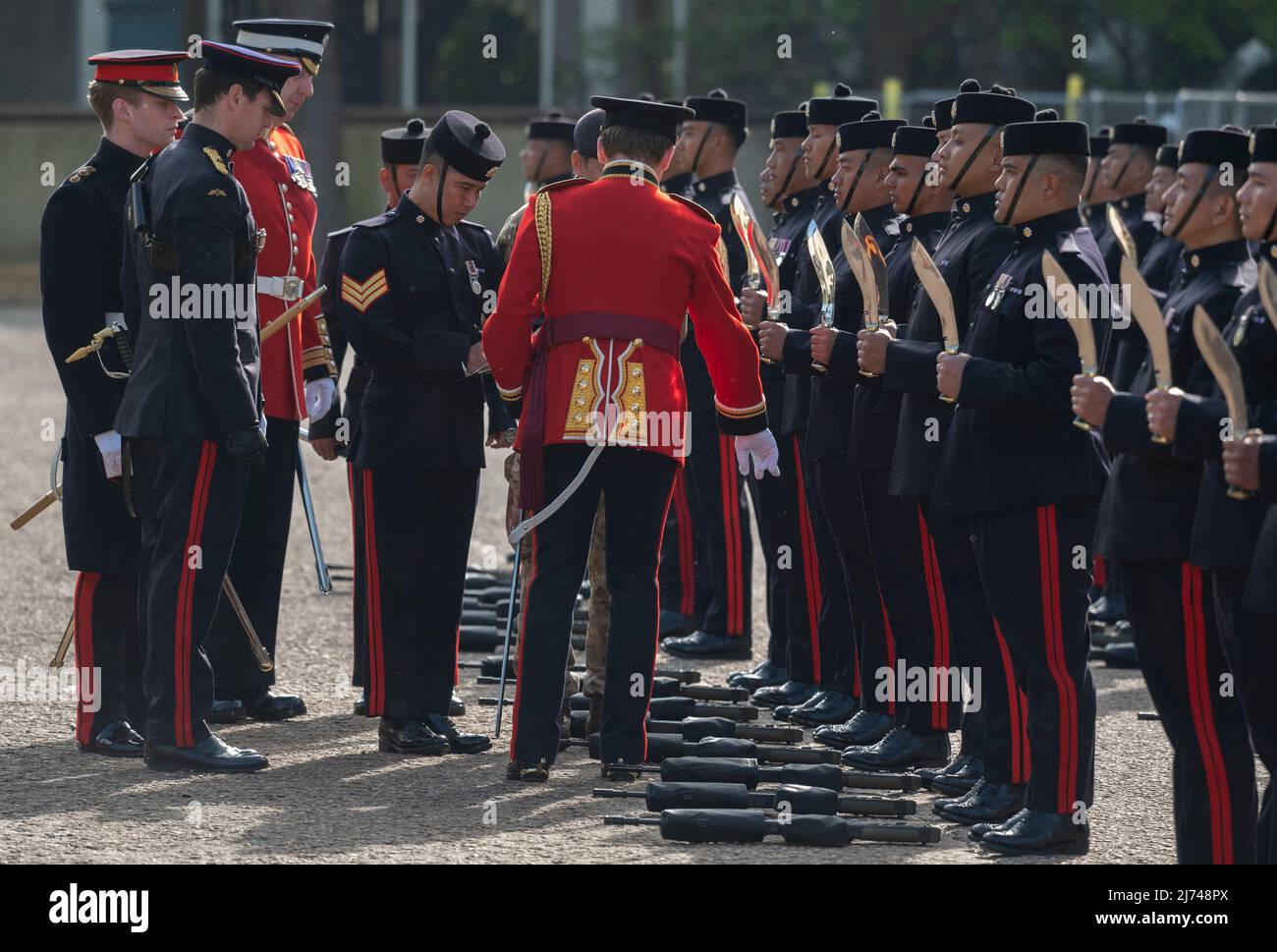 Wellington Barracks, London, UK. 5 May 2022. 10 The Queen’s Own Gurkha ...
