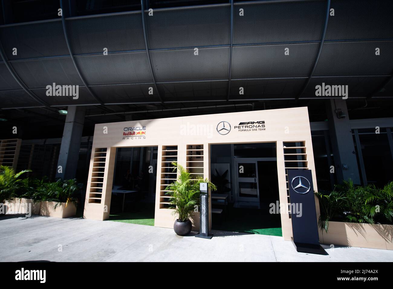 Miami, Florida, USA. 5th May 2022, Red Bull Racing and Mercedes AMG F1 ...