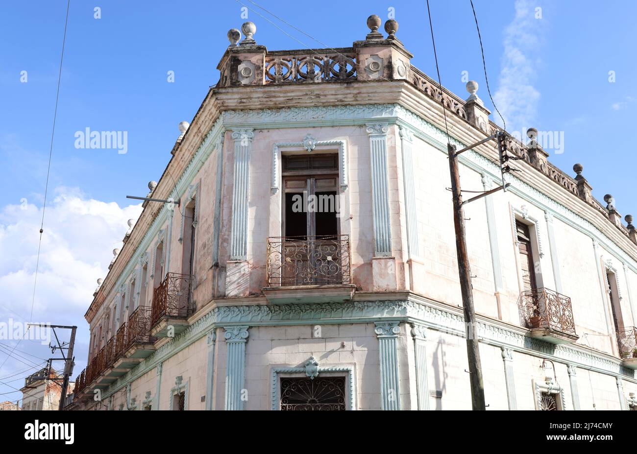 Entrance to an ancient house in the city of Camaguey, Cuba Stock Photo ...