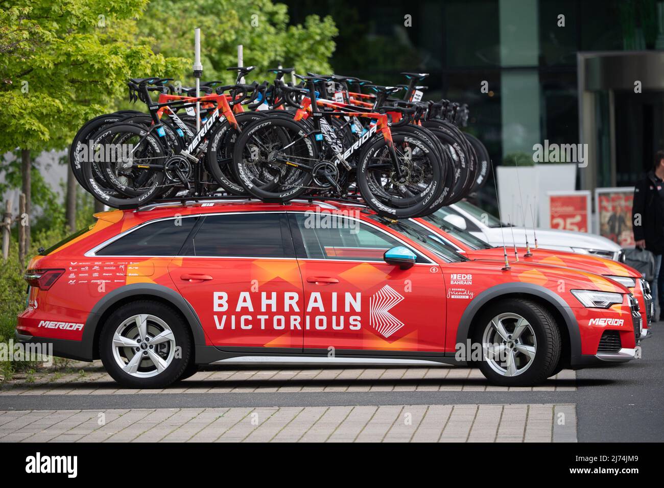 Bahrain victorious team hi-res stock photography and images - Alamy