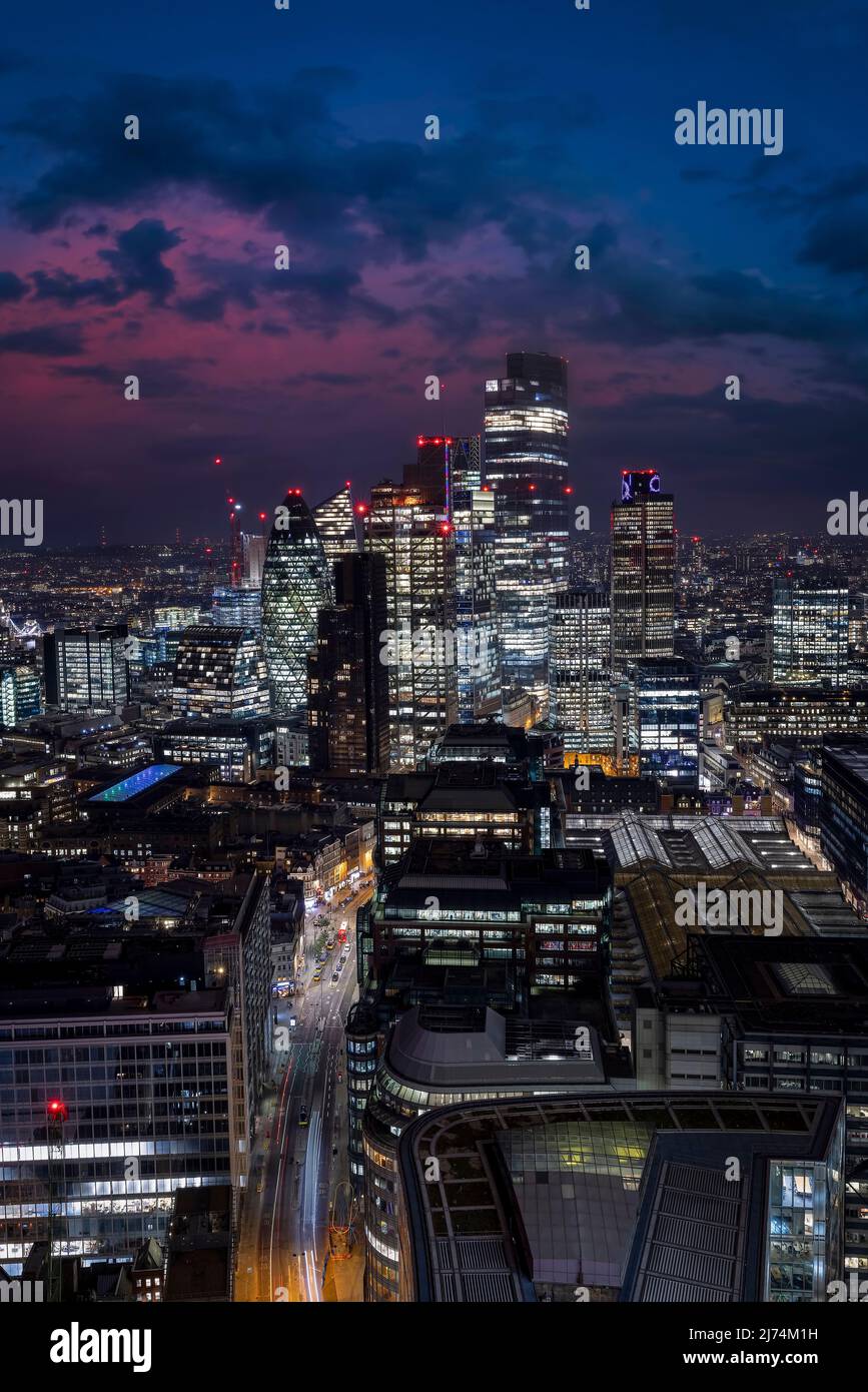 London liverpool street skyscraper hi-res stock photography and images ...