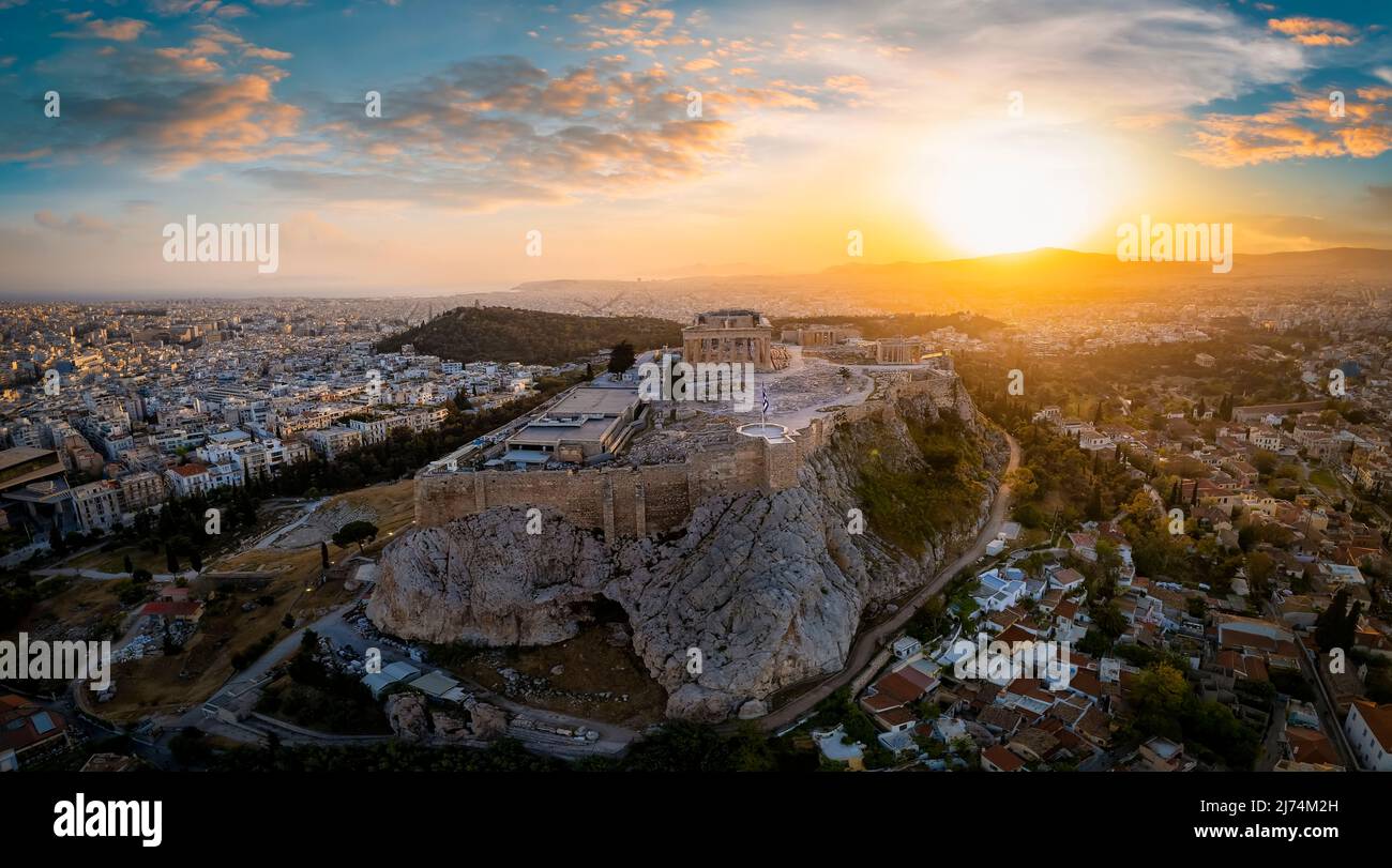 Panoramic sunrise view of the skyline of Athens Stock Photo - Alamy