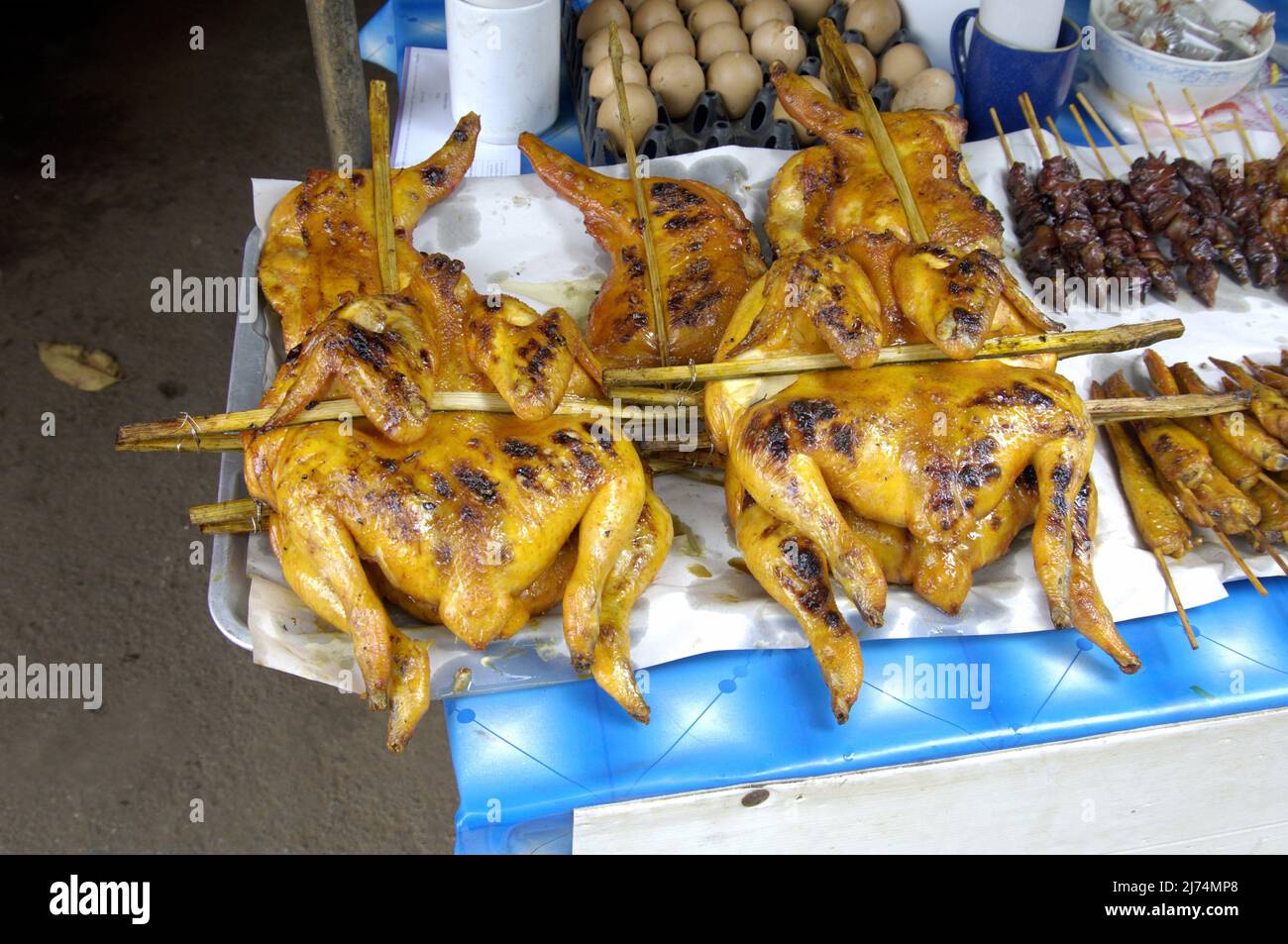 Here are grilled birds hi-res stock photography and images - Alamy