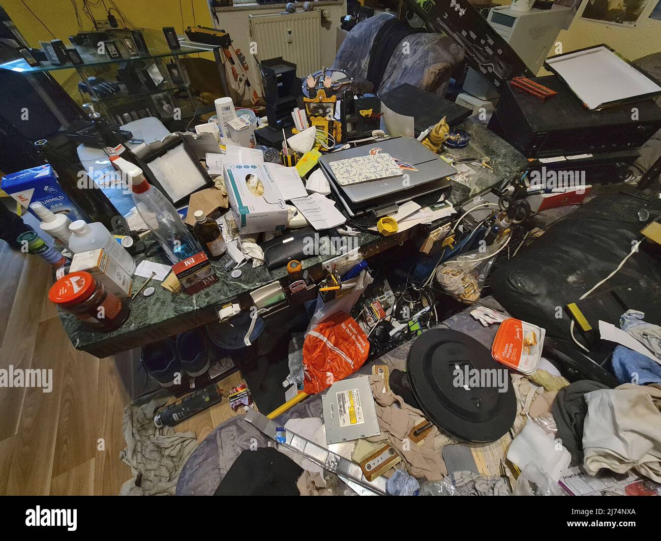 Pathological hoarding hi-res stock photography and images - Alamy
