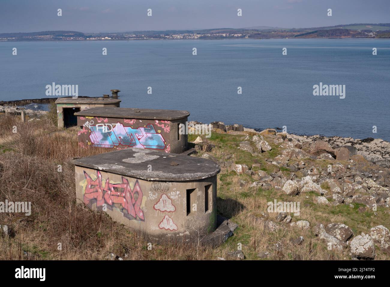 Machine gun nests Cramond Island Stock Photo - Alamy