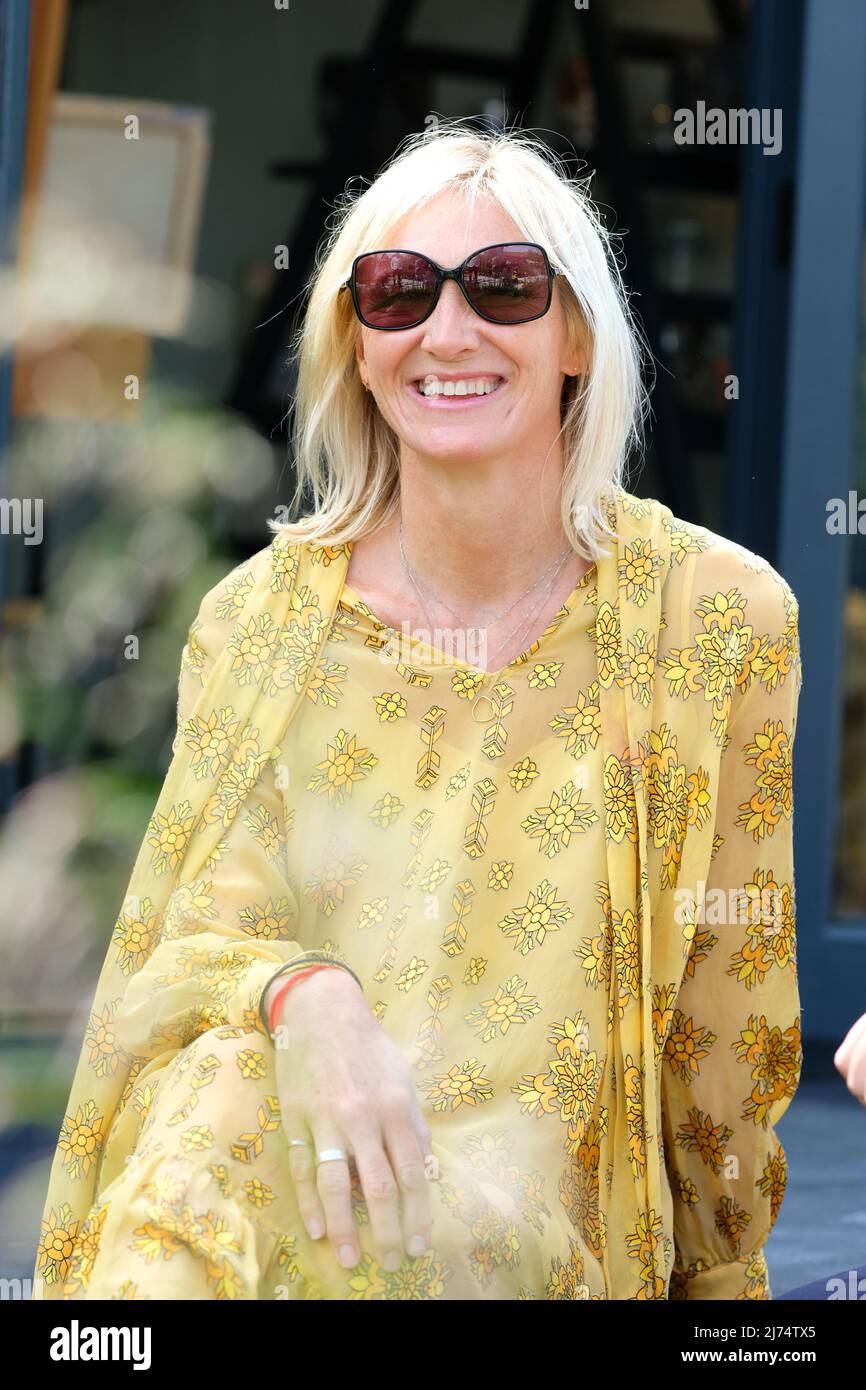 Jo whiley garden hi-res stock photography and images - Alamy