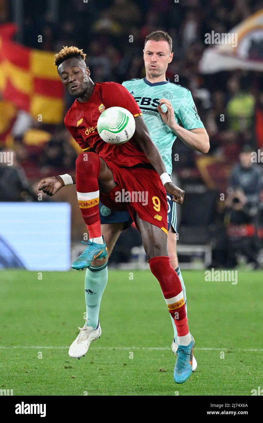 Tammy Abraham (AS Roma) Jonny Evans (Leicester City) during the UEFA ...
