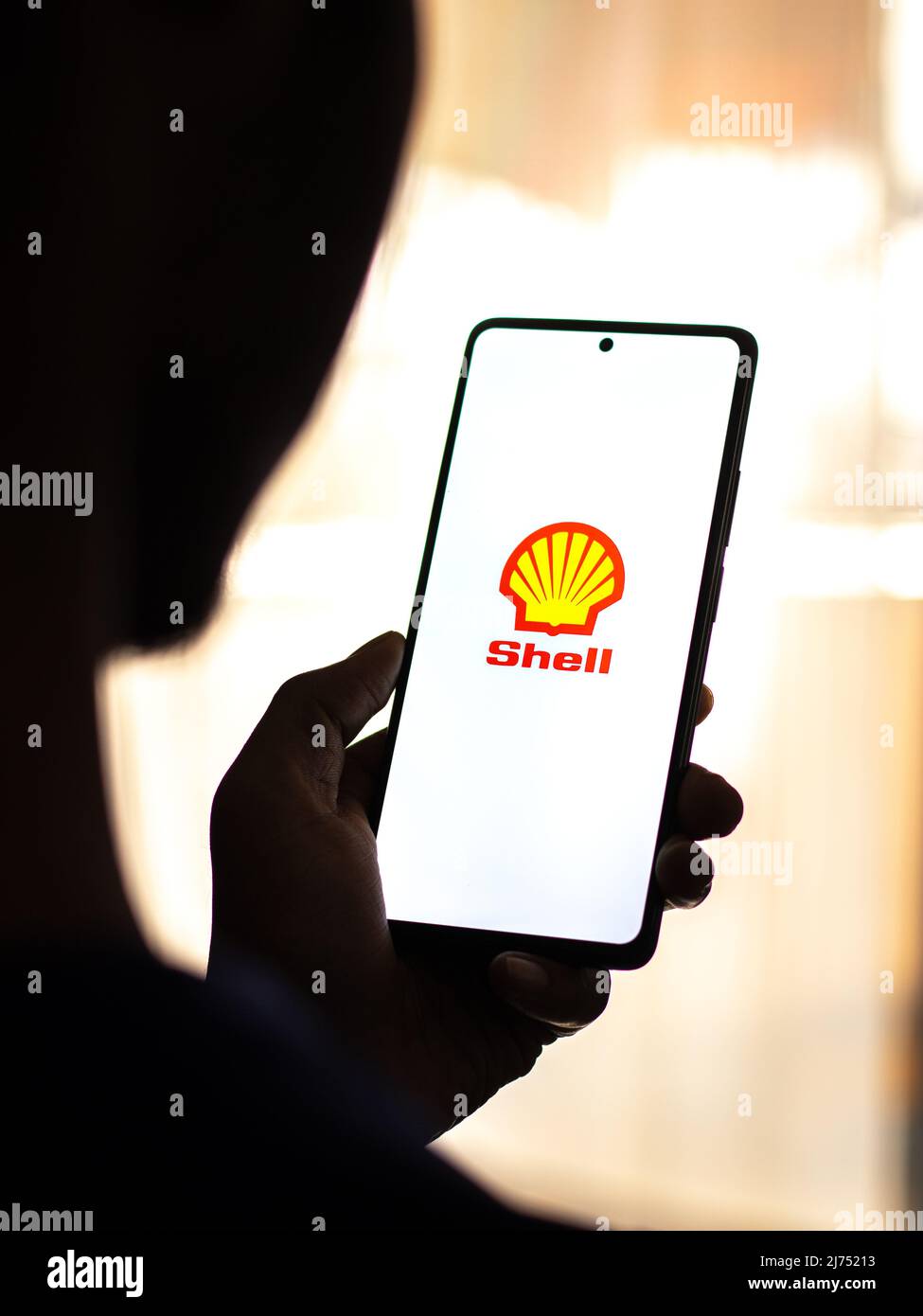 Shell plc logo hi-res stock photography and images - Alamy