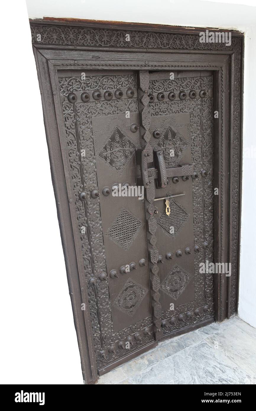 Arabian wooden door, Muharraq, Bahrain Stock Photo - Alamy