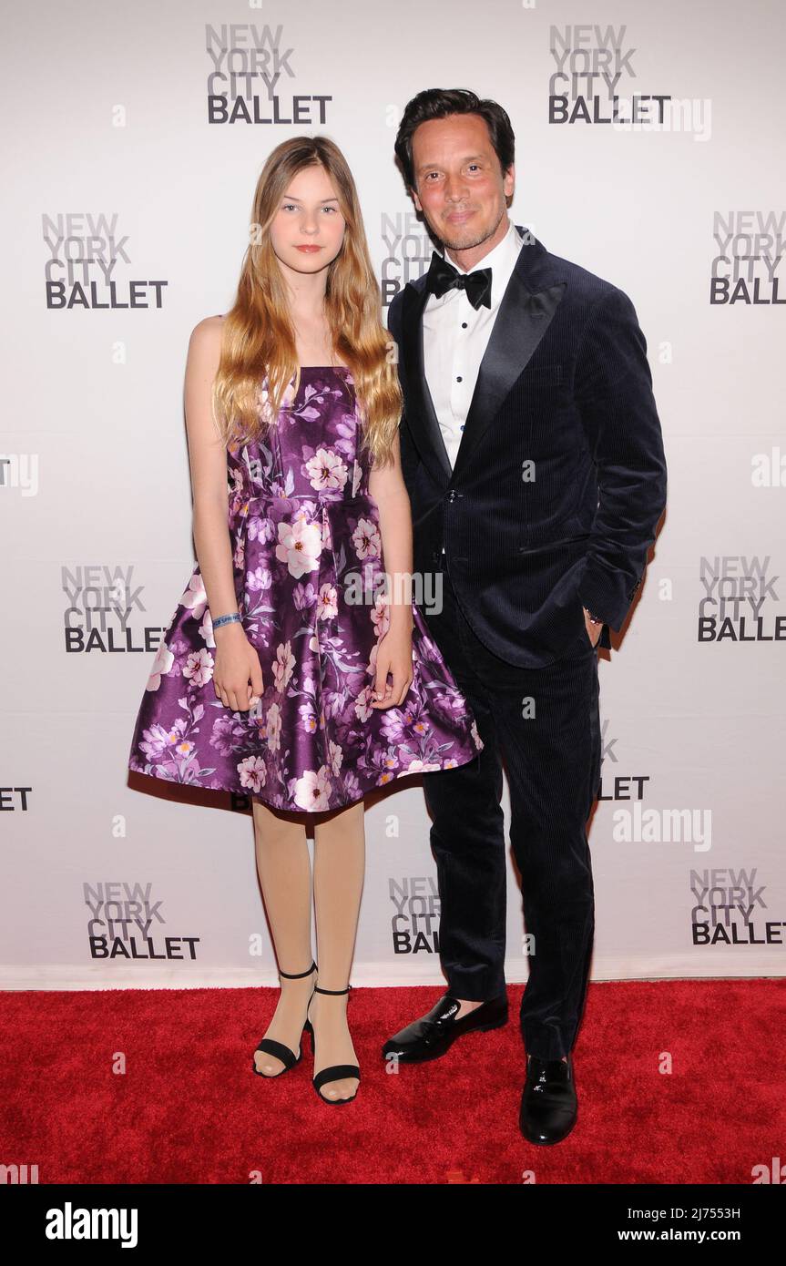 Chloe housel hi-res stock photography and images - Alamy