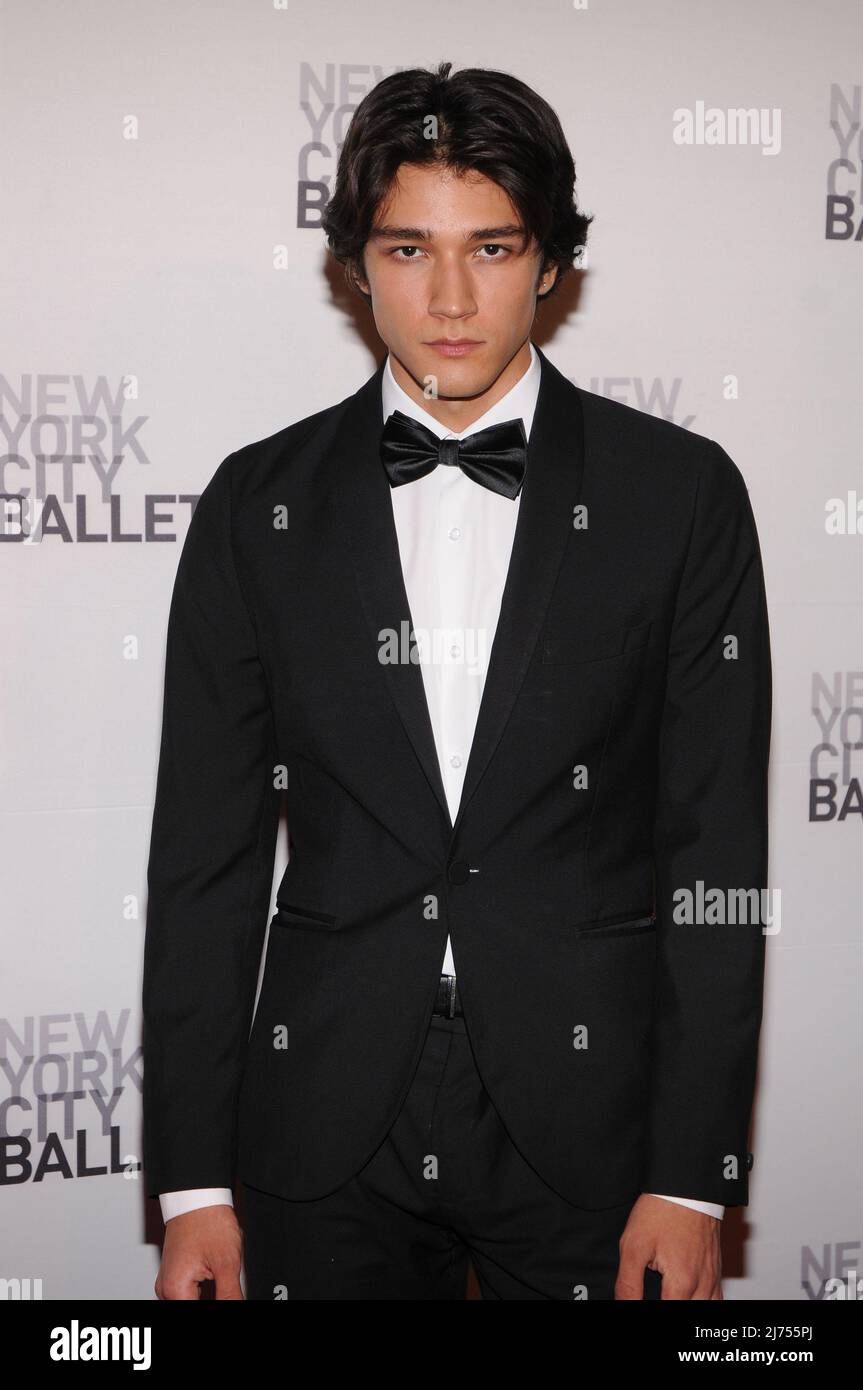 Luke Nieves attends the New York City Ballet 2022 Spring Gala at ...