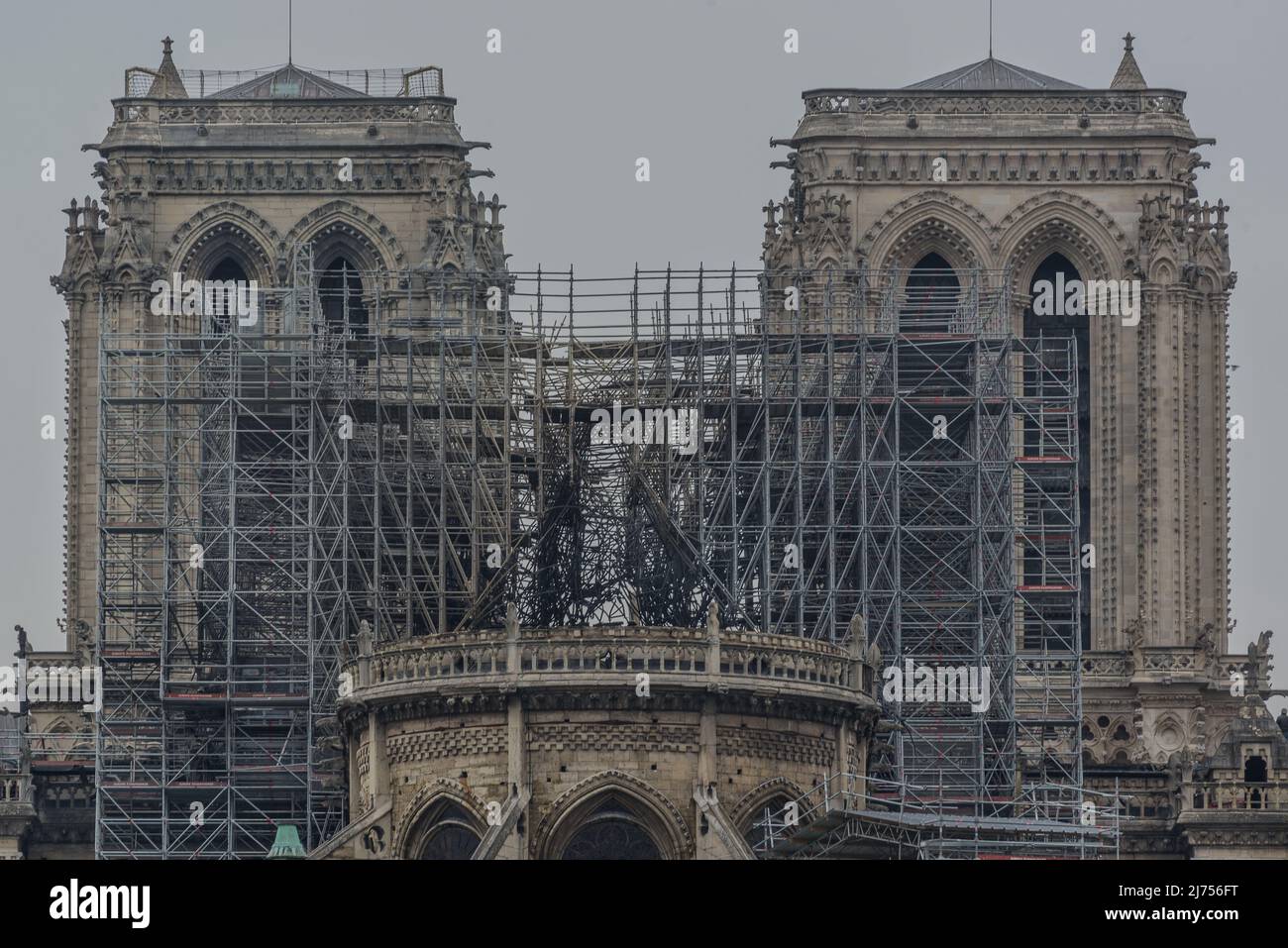 Cathedral Notre-Dame de Paris the day after church burned Stock Photo ...