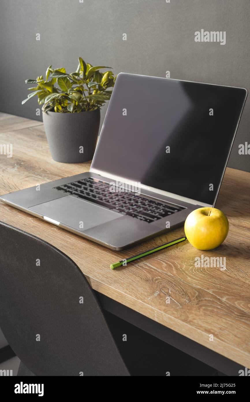 Pencil on computer keyboard hi-res stock photography and images - Alamy