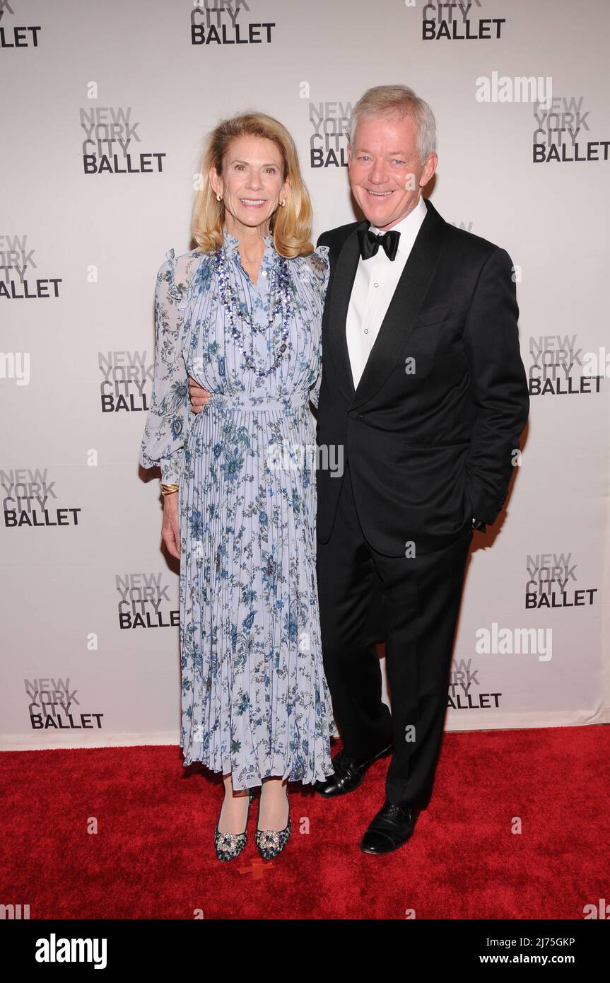 Karen Murphy and Tommy Murphy attend the New York City Ballet 2022 ...