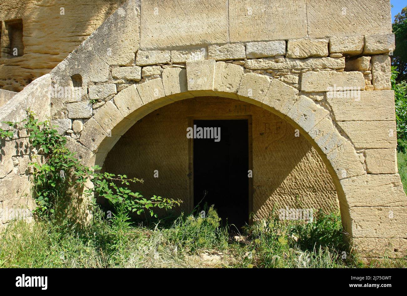 Roman stone extraction quarry for the construction of the Gard aqueduct ...