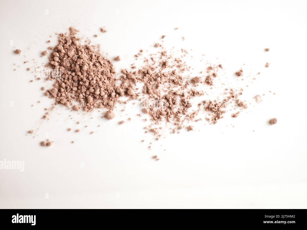 Cocoa powder on white hi-res stock photography and images - Alamy