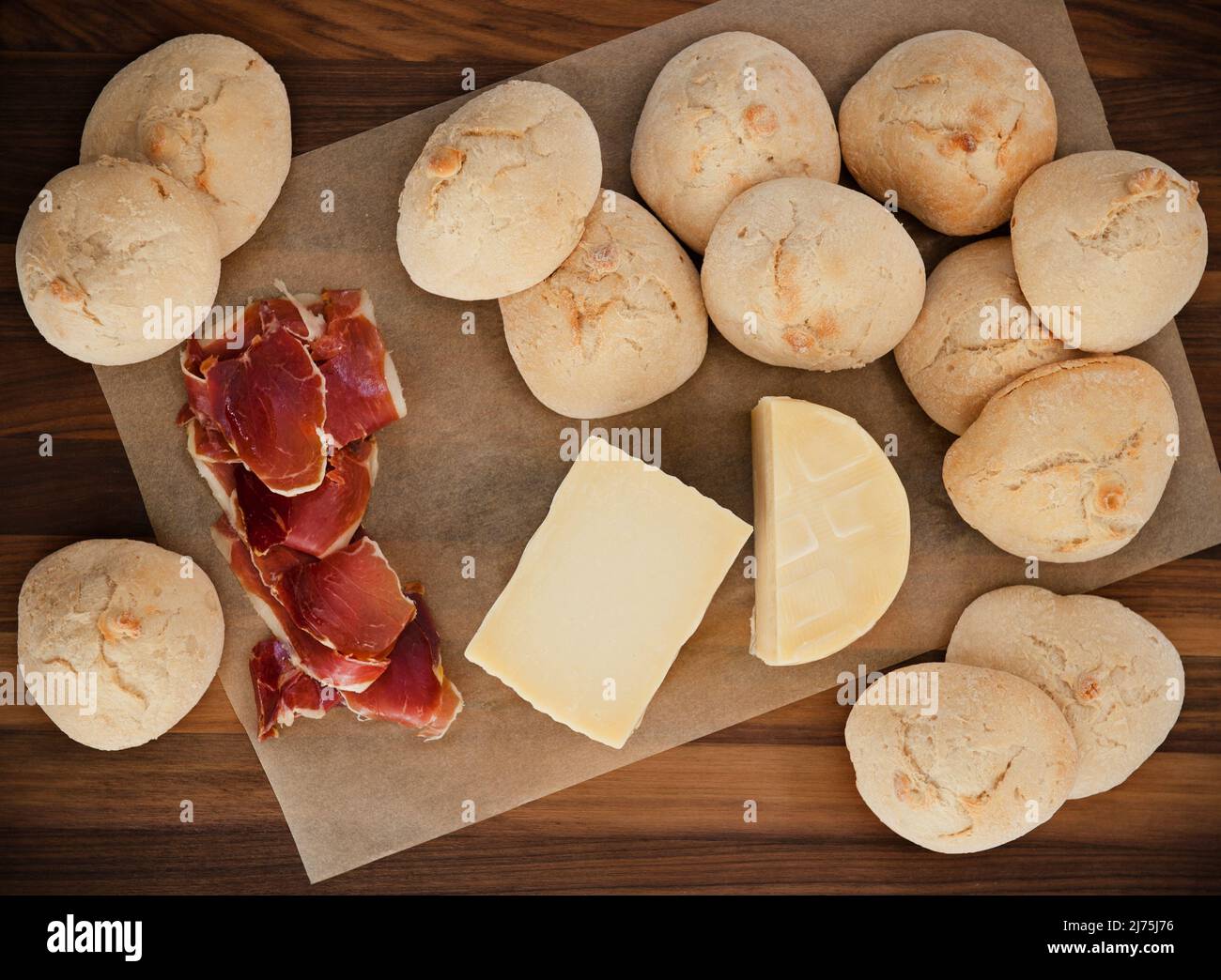 Bocadillo sandwich ingredients with Jamon bread and cheese Stock Photo ...