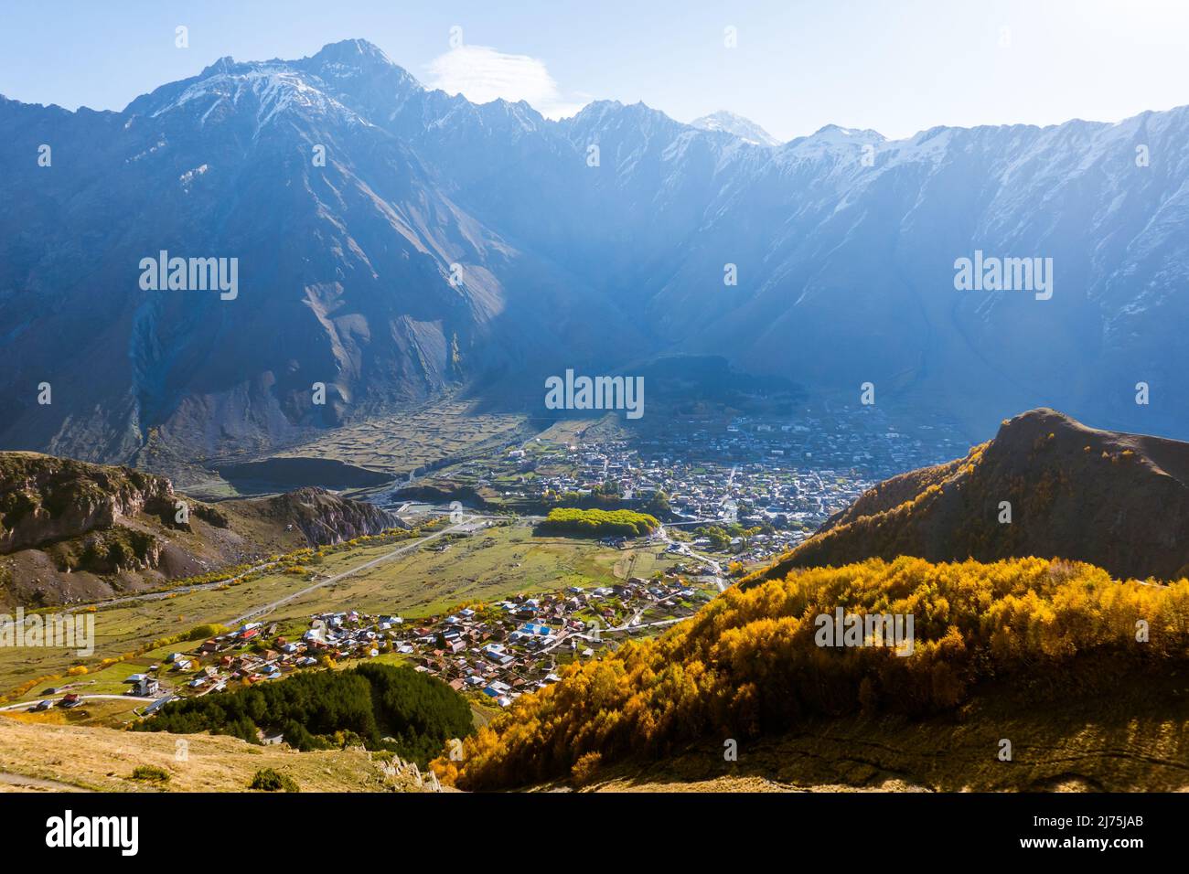 Shining sun landscape hi-res stock photography and images - Alamy