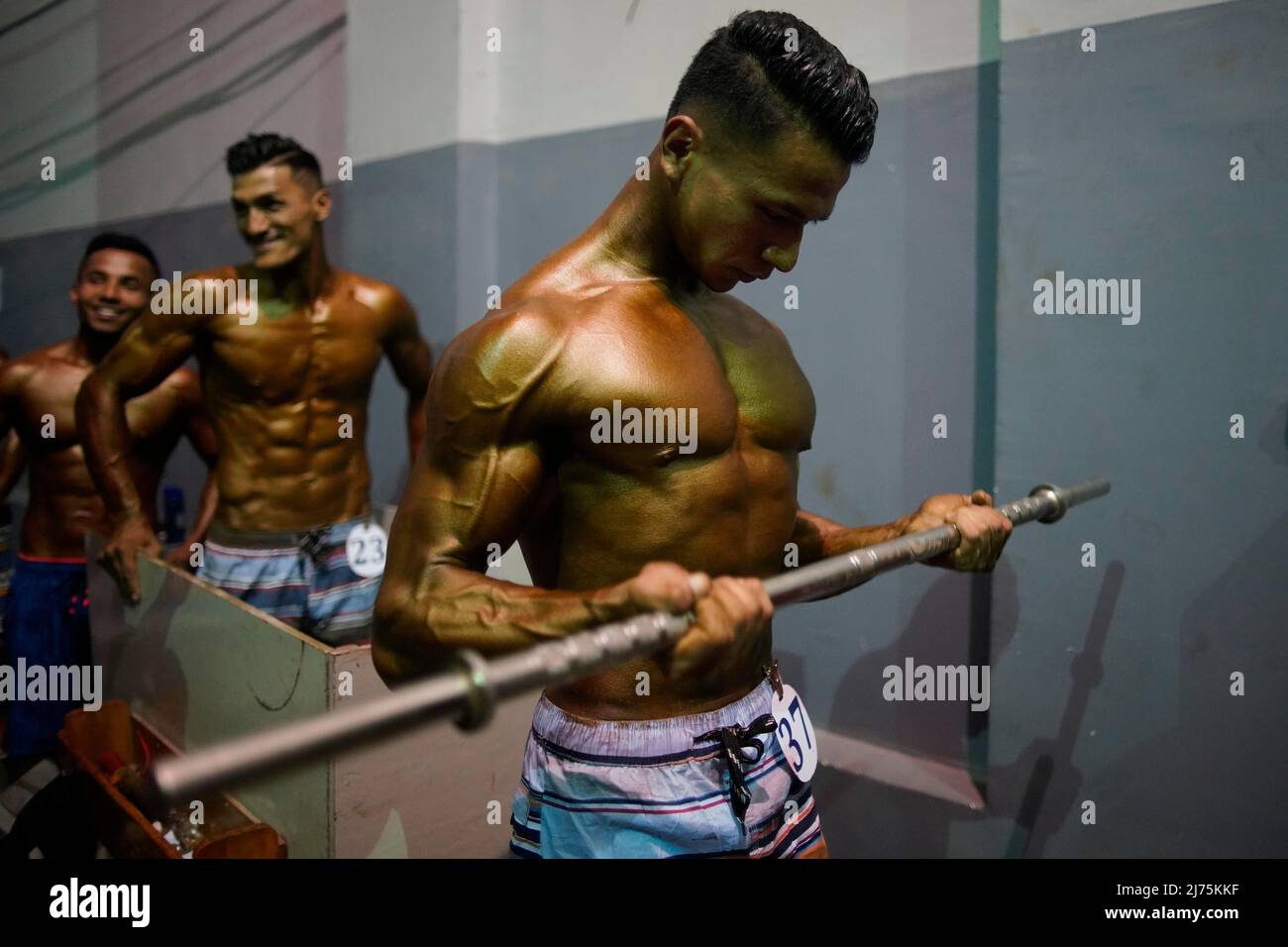 Asia bodybuilder hi-res stock photography and images - Alamy
