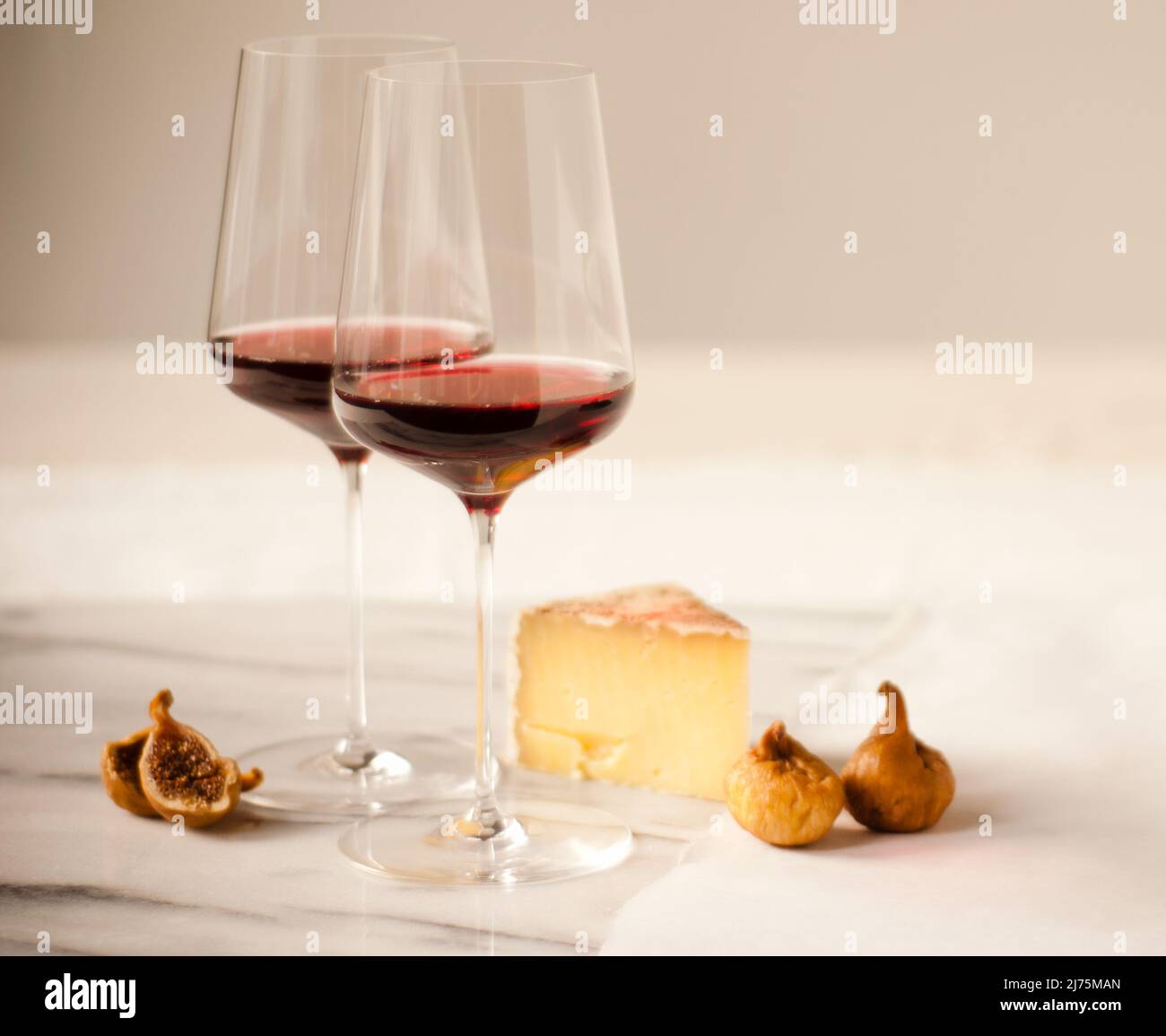 Two figs wine hi-res stock photography and images - Alamy