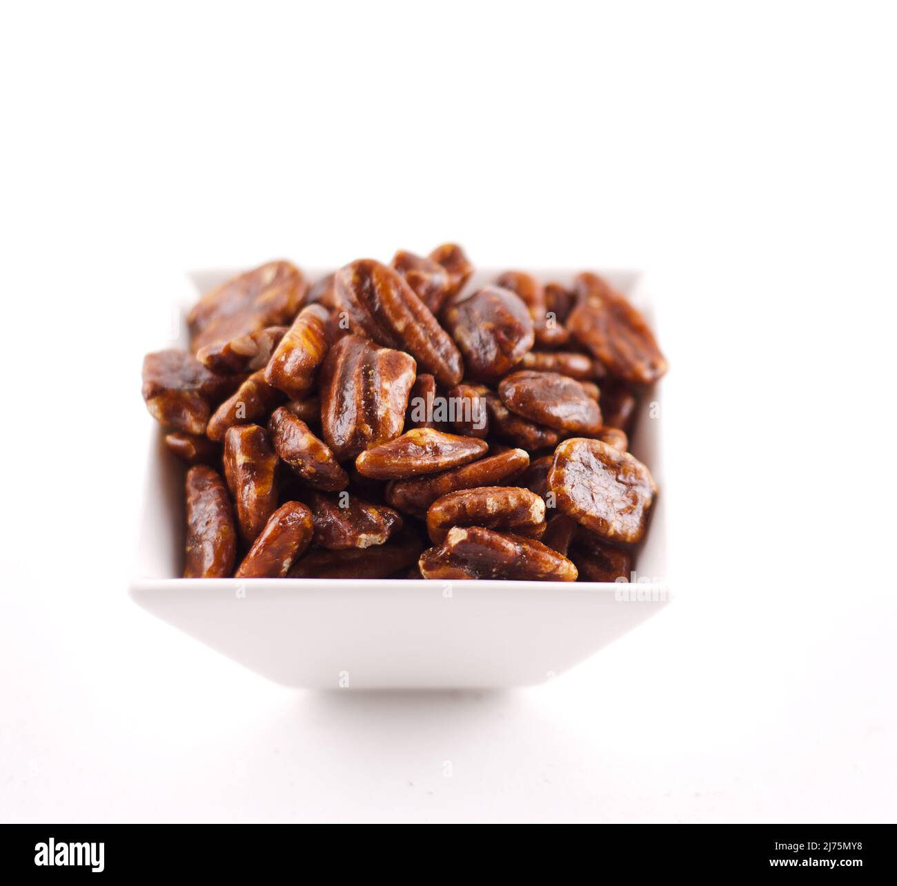 Candied pecans hi-res stock photography and images - Alamy