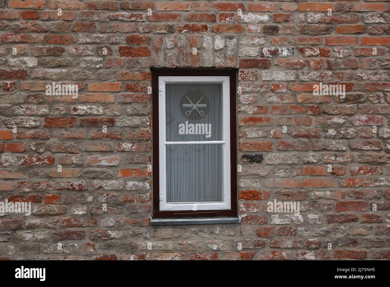 old window, old house Stock Photo - Alamy