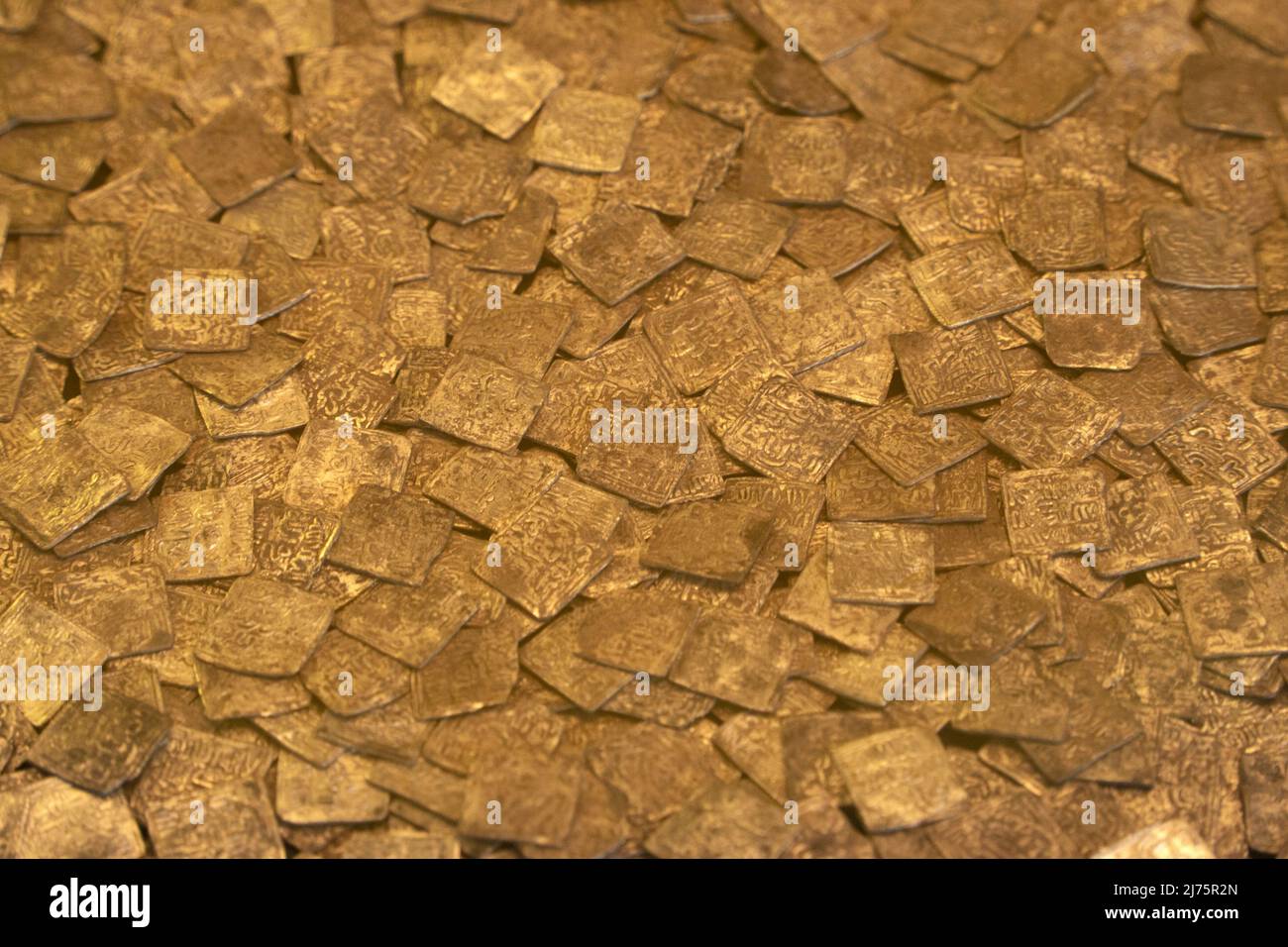 Gold dirham hi-res stock photography and images - Alamy