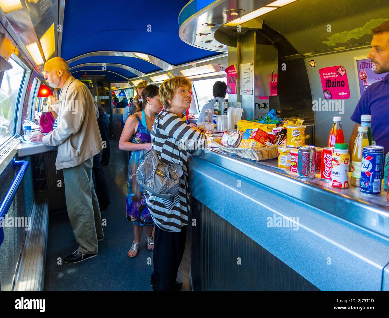 Onboard bar hi-res stock photography and images - Alamy