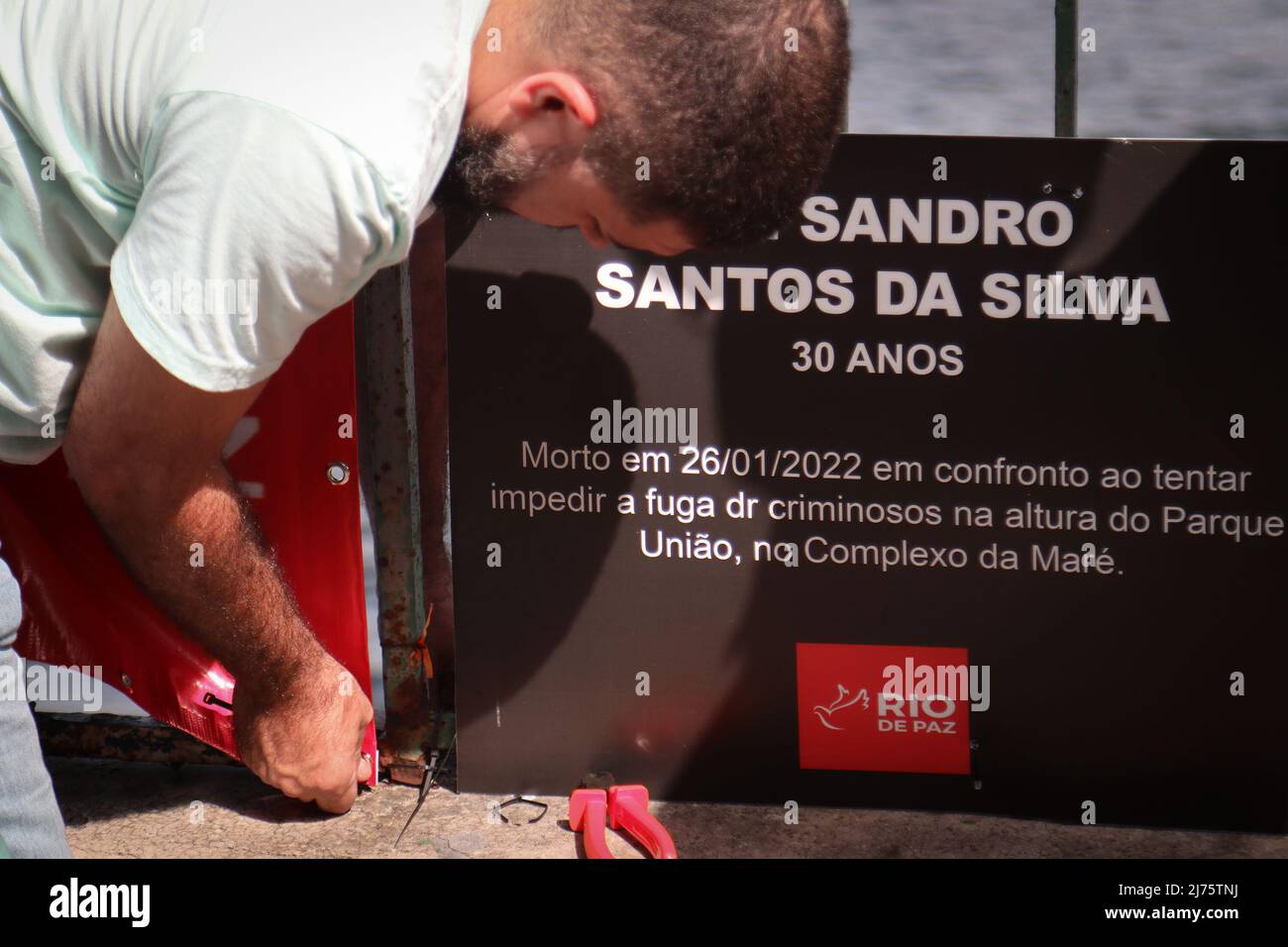 RJ - Rio de Janeiro - 05/06/2022 - RIO, NGO RIO DE PAZ - Members of the ...