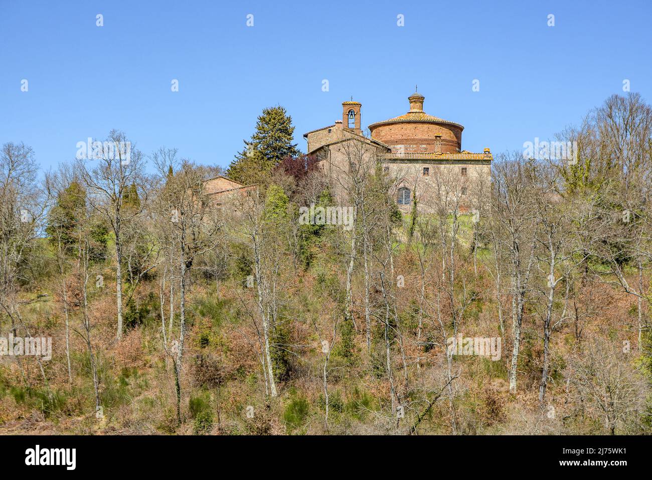 Abandoned cathedral near Siena, Tuscany, Italy - Abbazia di San Galgano ...