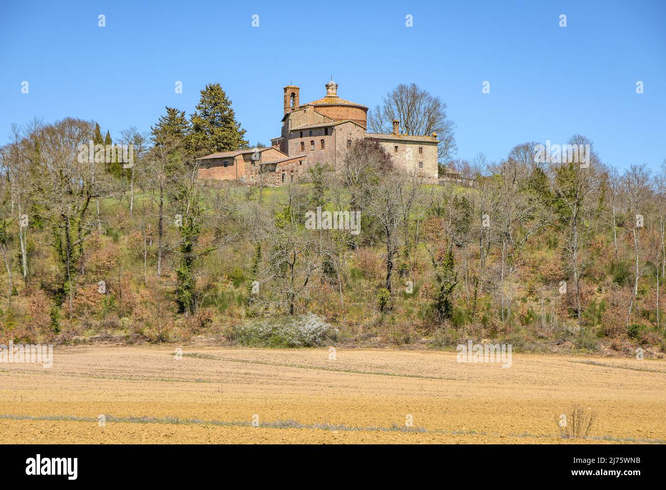 Abandoned cathedral near Siena, Tuscany, Italy - Abbazia di San Galgano ...