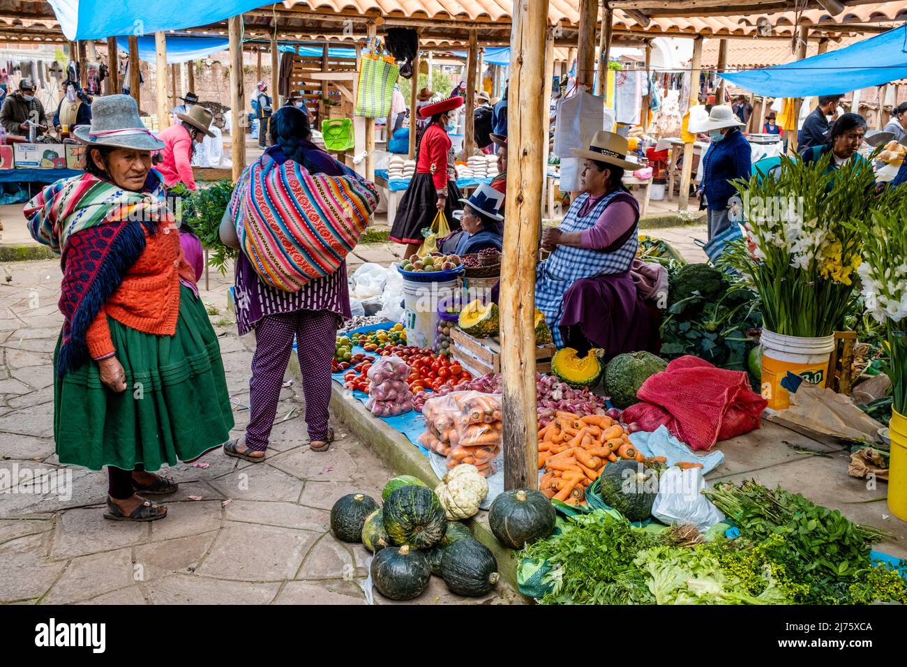 Senior Indigenous Quechua Women Shopping For Fruit and Vegetables At ...
