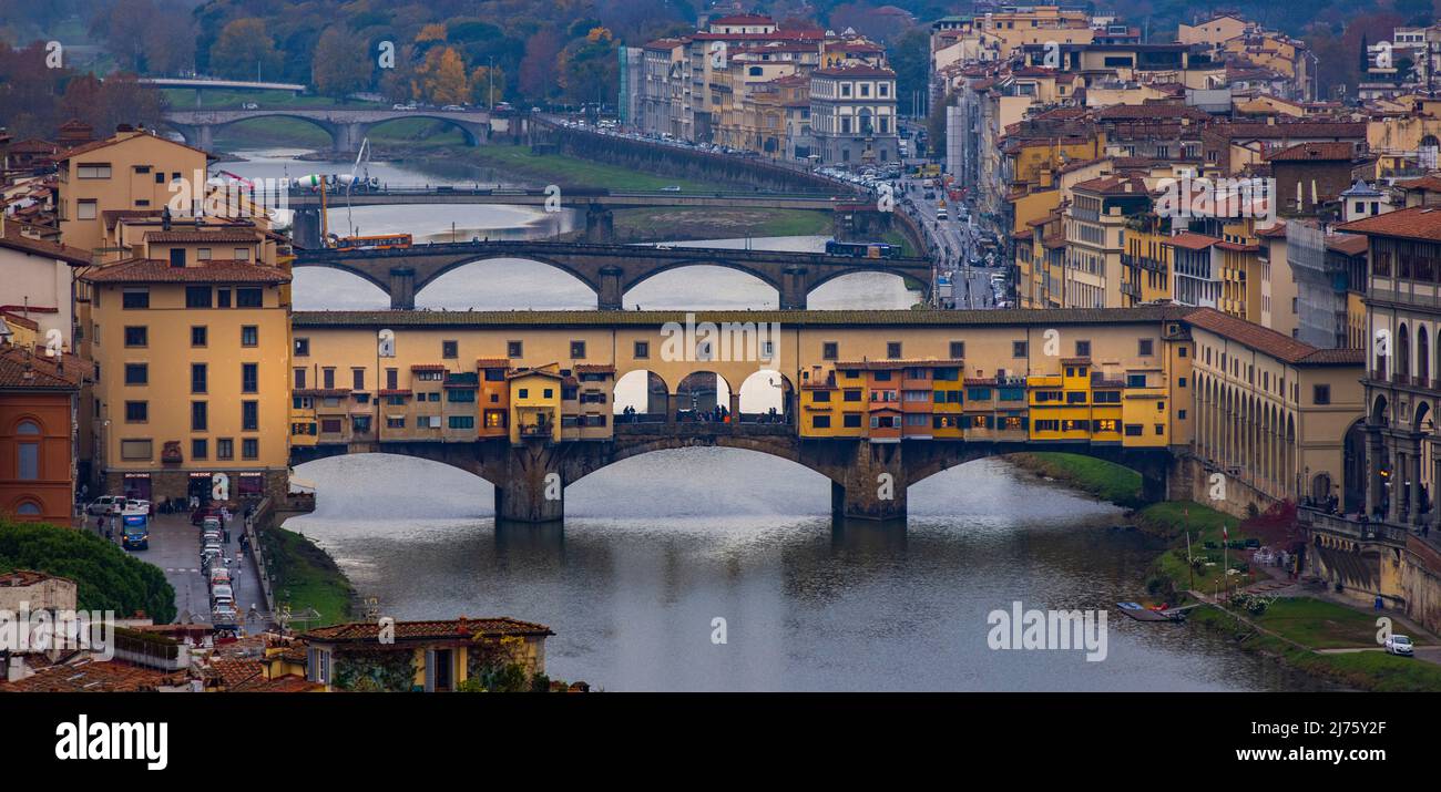 Ponte vecchiio bridge in hi-res stock photography and images - Alamy